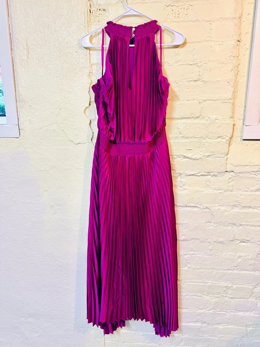 White House Black Market | Dresses | White House Black Market Fuchsia ...